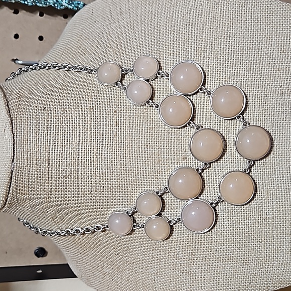 Ann Taylor | Jewelry | Vintage Ann Taylor Salmon Color | Poshmark